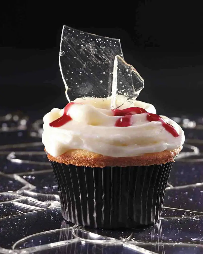 Creepy Confections: Dexter Inspired Cupcakes - Wicked Horror