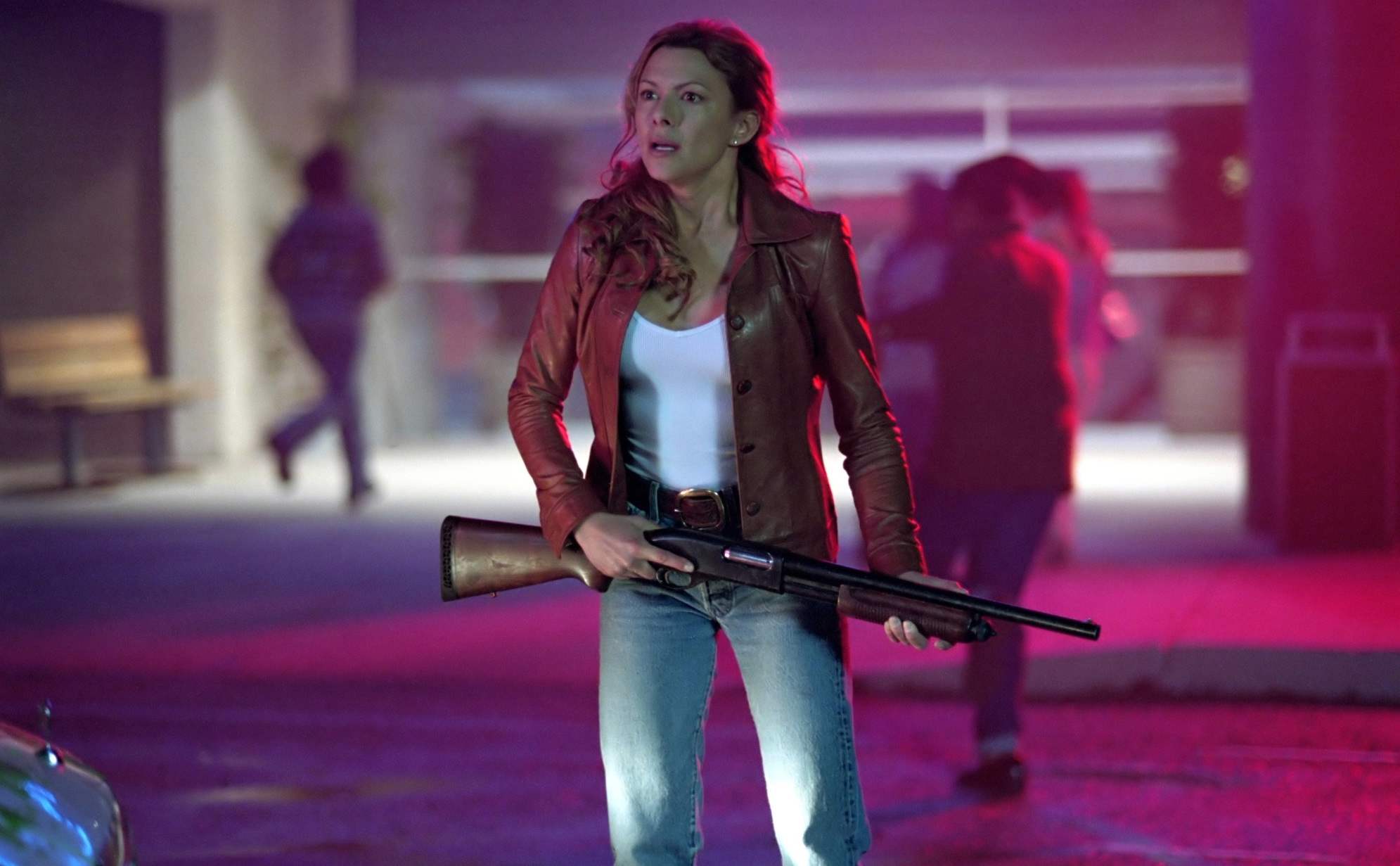 Noteworthy Heroines of Horror: Sam from Eight Legged Freaks - Wicked Horror